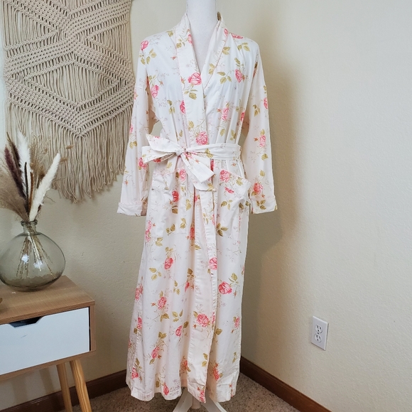 Laura Adams | Intimates & Sleepwear | Vintage Laura Adams 0 Cotton Robe ...